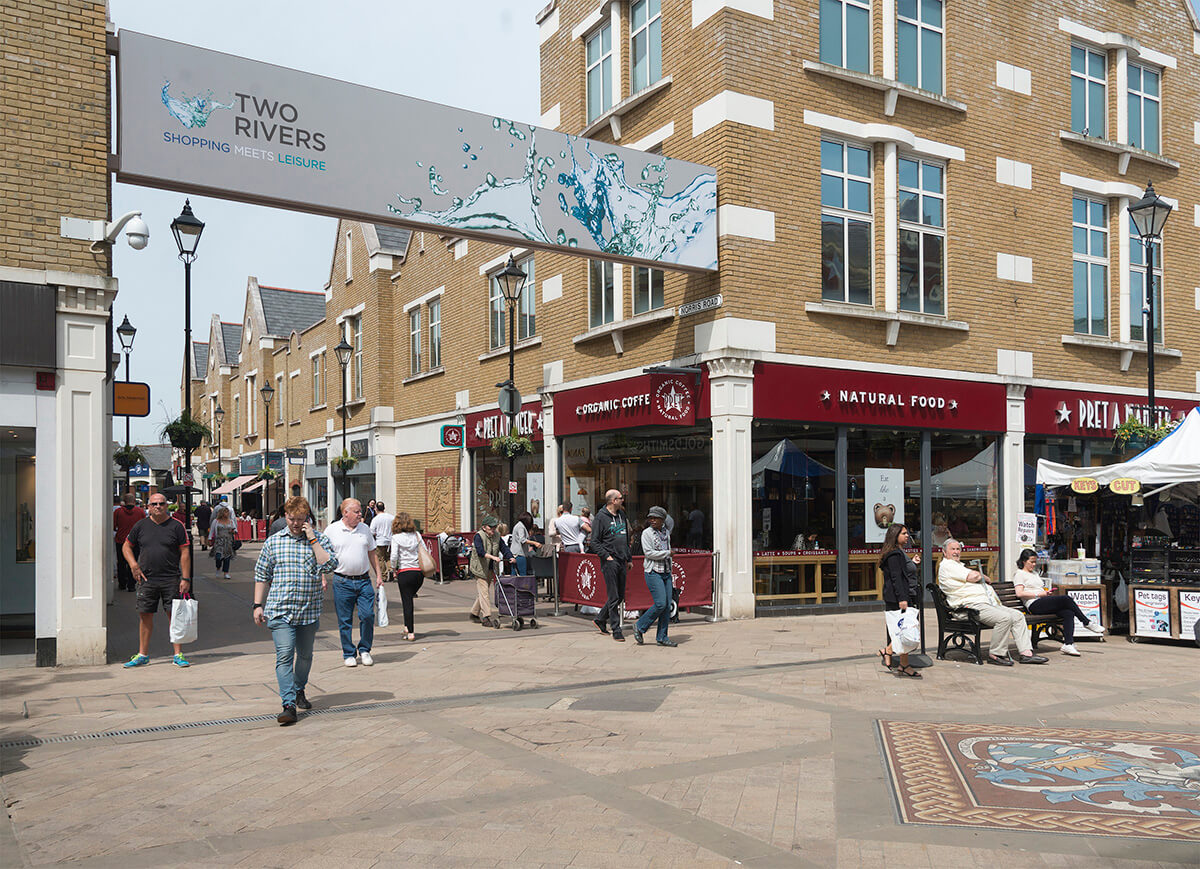 Gallery | High Quality Waterside Offices | 3 Lotus Park - Staines